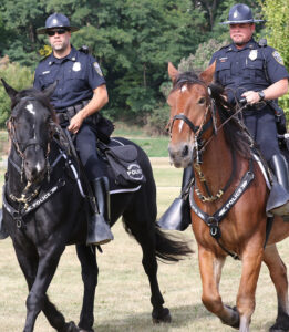 MPD Mounted Patrol - MKE Urban Stables